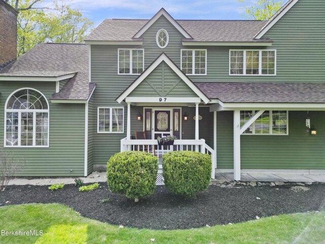 house with 3 bedroom, Dalton MA ES104329942