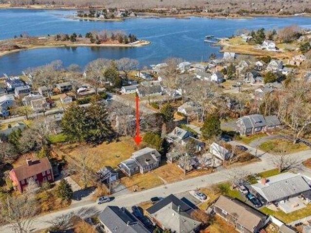 house with 3 bedroom, Dartmouth MA DLS101576812