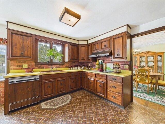 house with 3 bedroom, Dartmouth MA DLS102763136