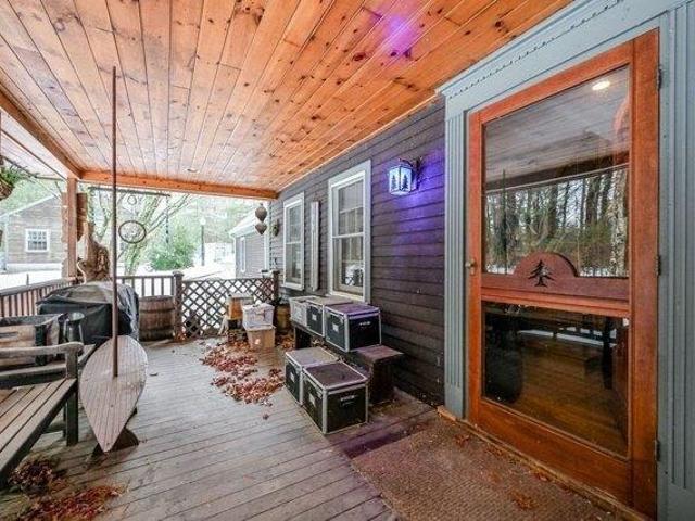 house with 3 bedroom, Dartmouth MA DLS102960478