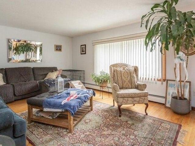 house with 3 bedroom, Dartmouth MA DS102593486