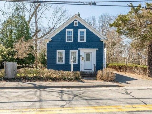 house with 3 bedroom, Dartmouth MA DS102155495