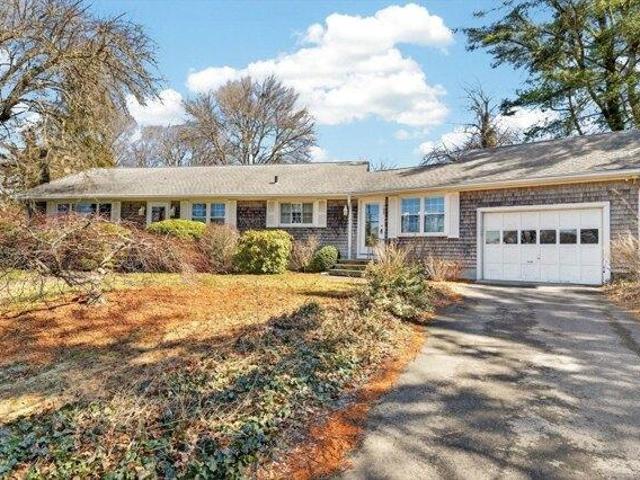 house with 3 bedroom, Dartmouth MA DS102314801