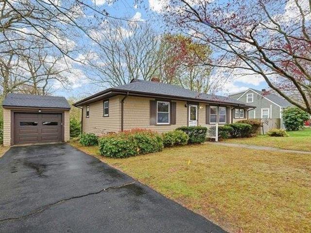 house with 3 bedroom, Dartmouth MA DS102344867
