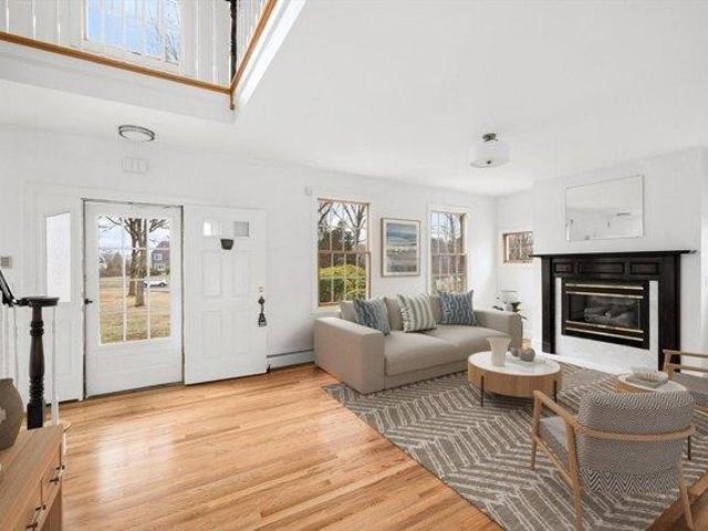 house with 3 bedroom, Dartmouth MA ES103436469