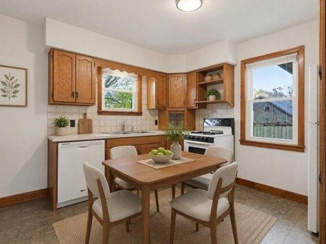 house with 3 bedroom, Dartmouth MA ES103016553