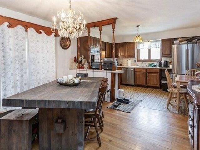 house with 3 bedroom, Dartmouth MA ES103020053