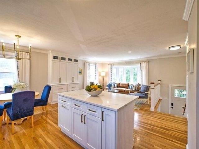 house with 3 bedroom, Dartmouth MA ES103160835