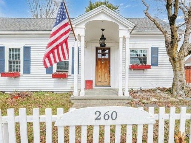 house with 3 bedroom, Dartmouth MA ES104832156