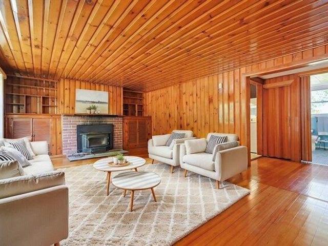 house with 3 bedroom, Dartmouth MA ES104191126