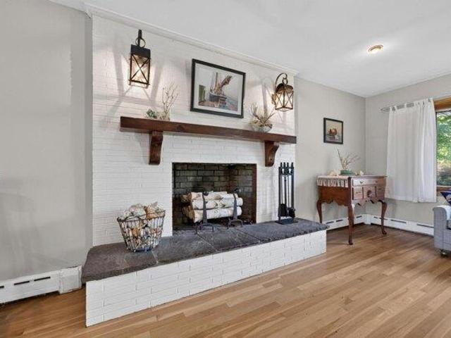 house with 3 bedroom, Dartmouth MA ES105414660