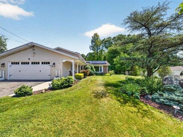 house with 3 bedroom, Dartmouth MA ES105426480