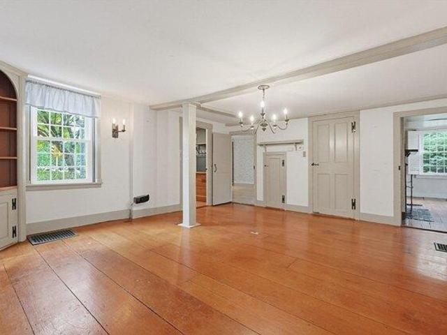 house with 3 bedroom, Dartmouth MA ES105280006
