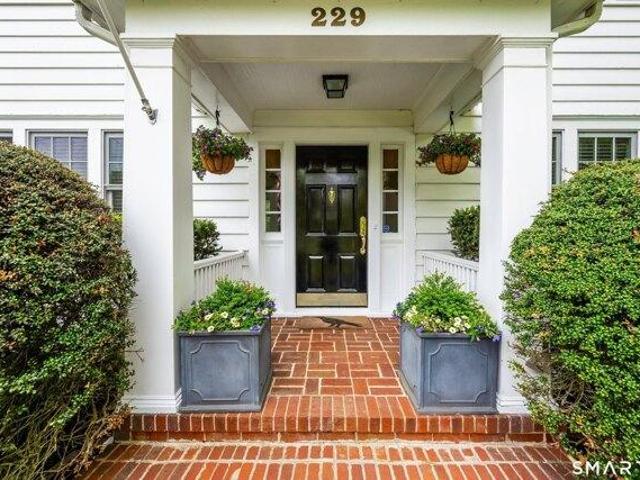 house with 3 bedroom, Darien CT DS103437472