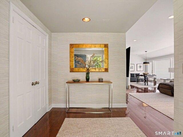 house with 3 bedroom, Darien CT ES104264838