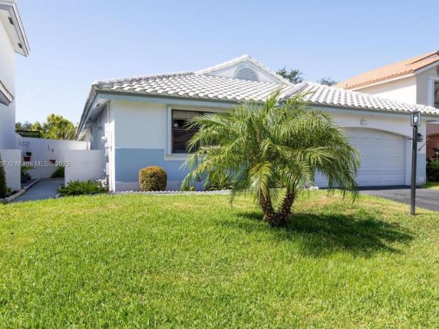 house with 3 bedroom, Davie Fl FL DS102660362