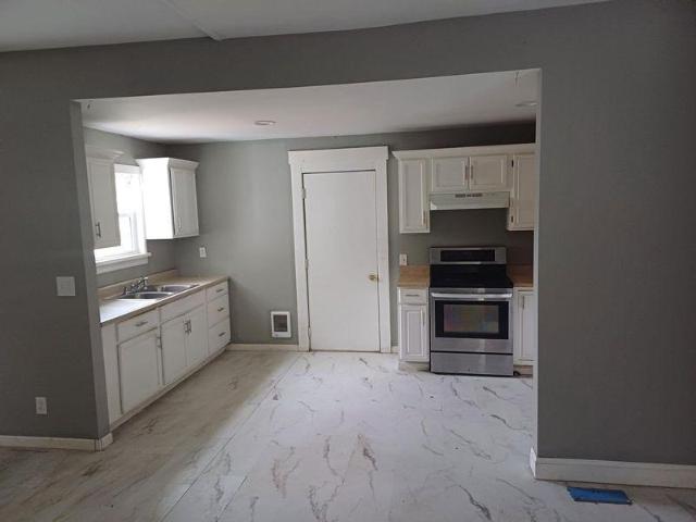 house with 3 bedroom, Dayton OH DS100973142