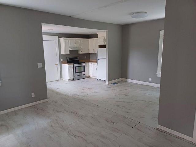 house with 3 bedroom, Dayton OH ES100973142