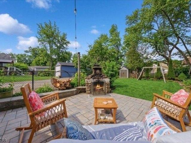 house with 3 bedroom, Denville NJ DLS102776617