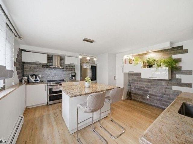 house with 3 bedroom, Denville NJ ES103666610