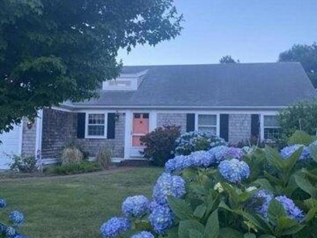house with 3 bedroom, Dennis MA DS102479138