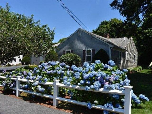 house with 3 bedroom, Dennis MA DS104298116