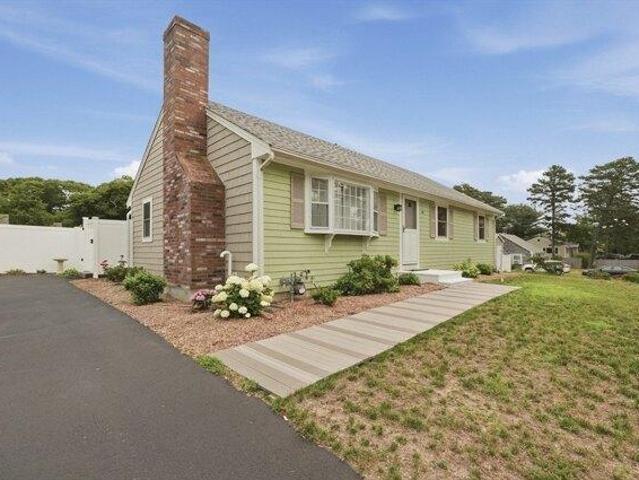 house with 3 bedroom, Dennis MA DS104330157