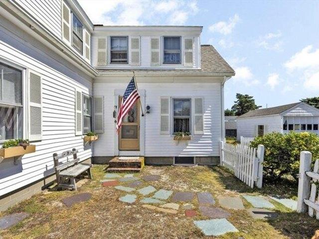 house with 3 bedroom, Dennis MA ES104235425