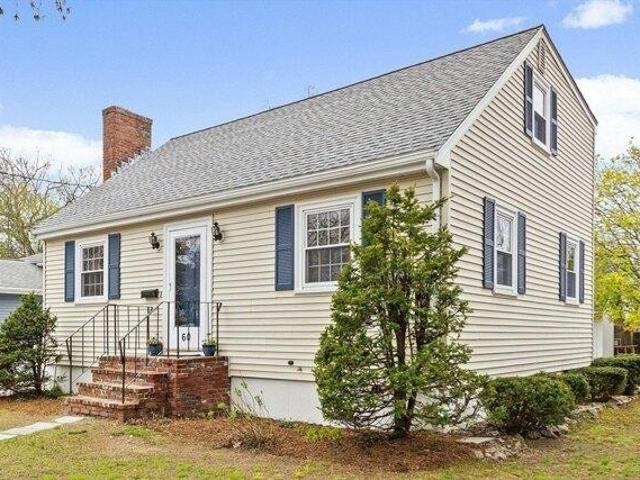 house with 3 bedroom, Dedham MA DLS102212456