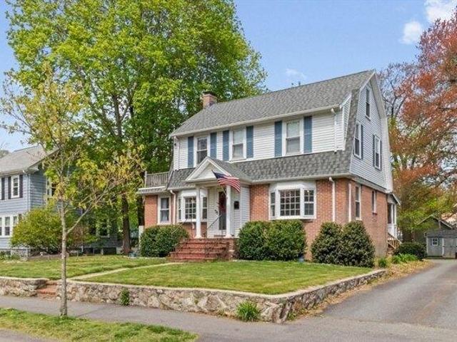 house with 3 bedroom, Dedham MA DLS102479642