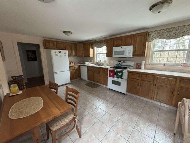 house with 3 bedroom, Dedham MA DLS102823605