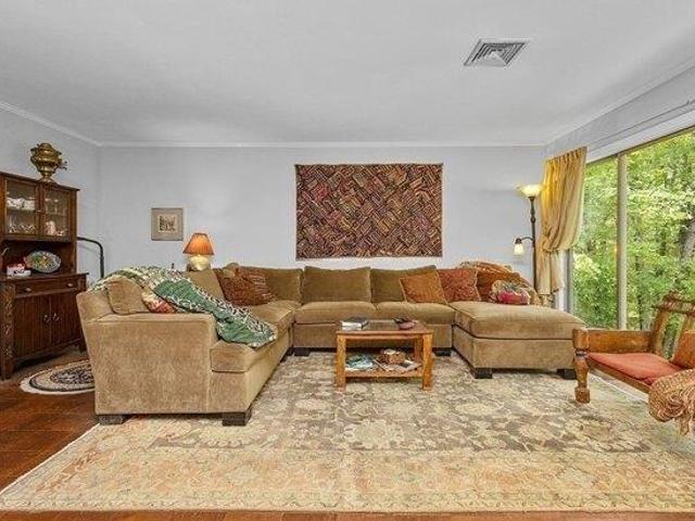 house with 3 bedroom, Dedham MA DLS102962147