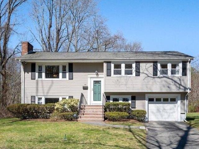 house with 3 bedroom, Dedham MA DS102528060