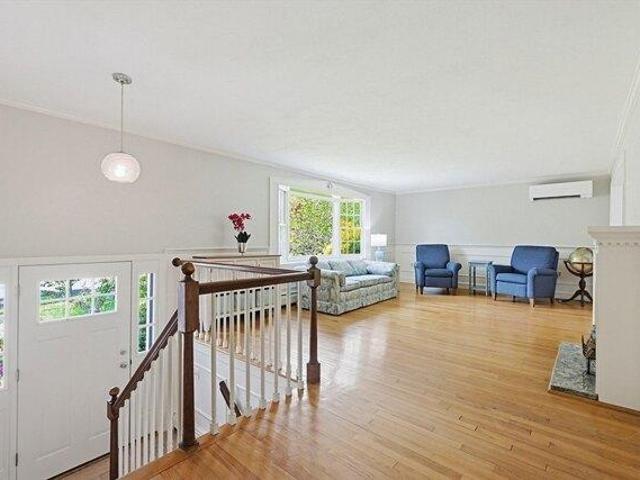 house with 3 bedroom, Dedham MA DS103438358