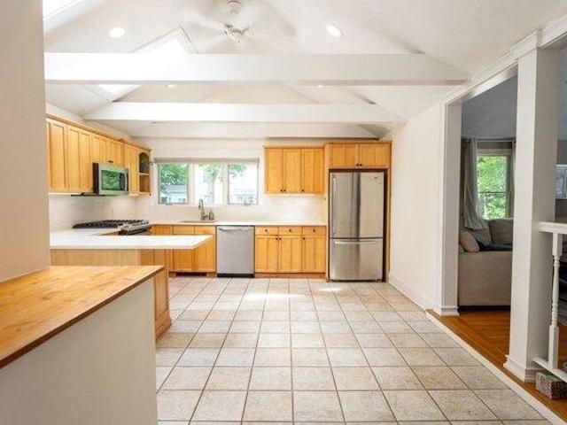 house with 3 bedroom, Dedham MA DS103851683