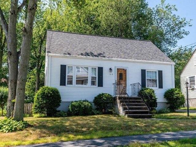 house with 3 bedroom, Dedham MA DS104409302