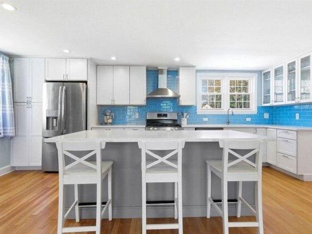 house with 3 bedroom, Dedham MA ES102922268