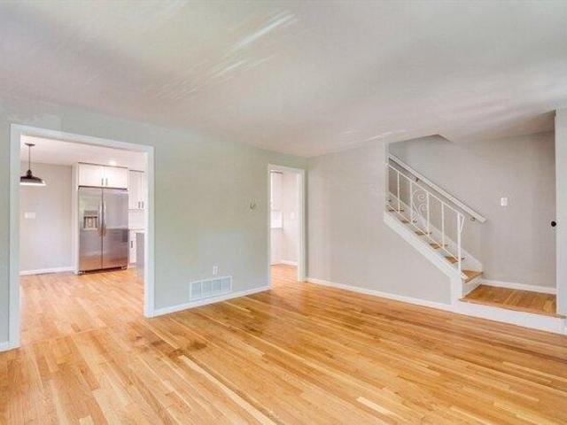 house with 3 bedroom, Dedham MA ES103497298