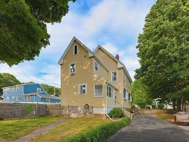 house with 3 bedroom, Dedham MA ES103809067