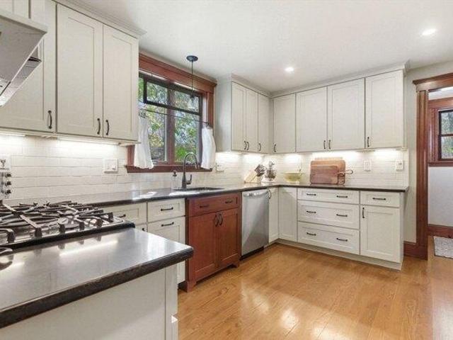 house with 3 bedroom, Dedham MA ES103020601