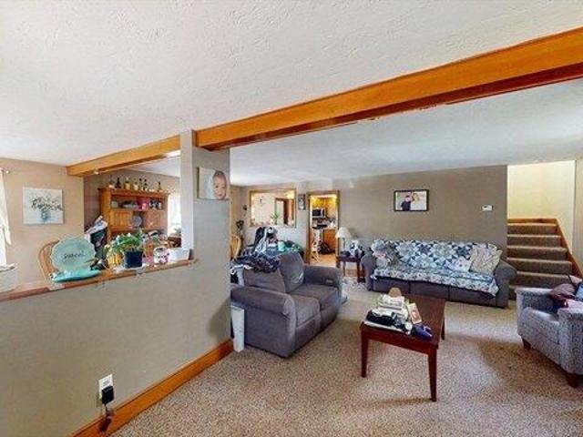 house with 3 bedroom, Dedham MA ES103161757