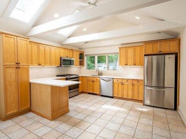 house with 3 bedroom, Dedham MA ES104607952