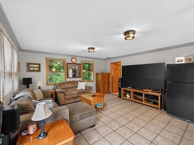 house with 3 bedroom, Dedham MA ES104042894