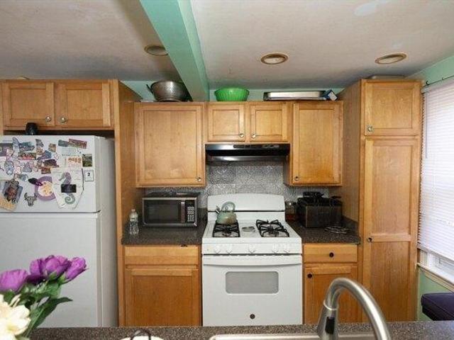 house with 3 bedroom, Dedham MA ES104296705