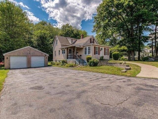 house with 3 bedroom, Dedham MA ES104331880