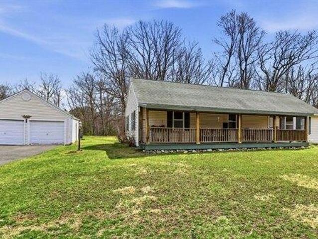 house with 3 bedroom, Deerfield MA DS101749143