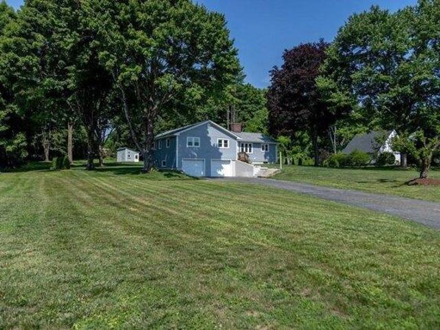 house with 3 bedroom, Deerfield MA ES104445255
