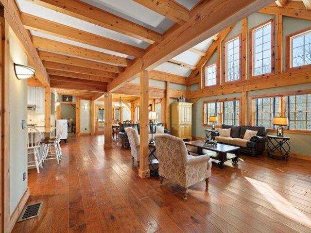 house with 3 bedroom, Deerfield NH DS101783072