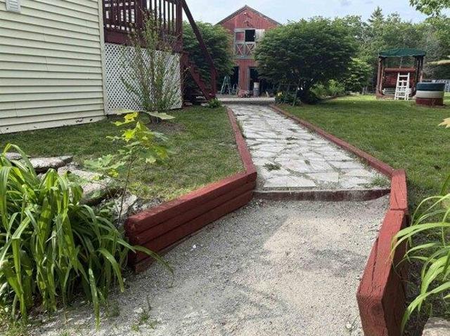 house with 3 bedroom, Deerfield NH ES103019185