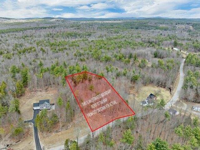 house with 3 bedroom, Deerfield NH ES105092704